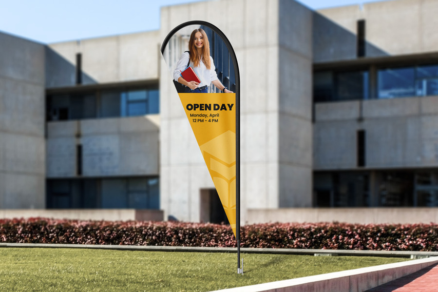 Teardrop Flags | Teardrop Banners | Loom Signs